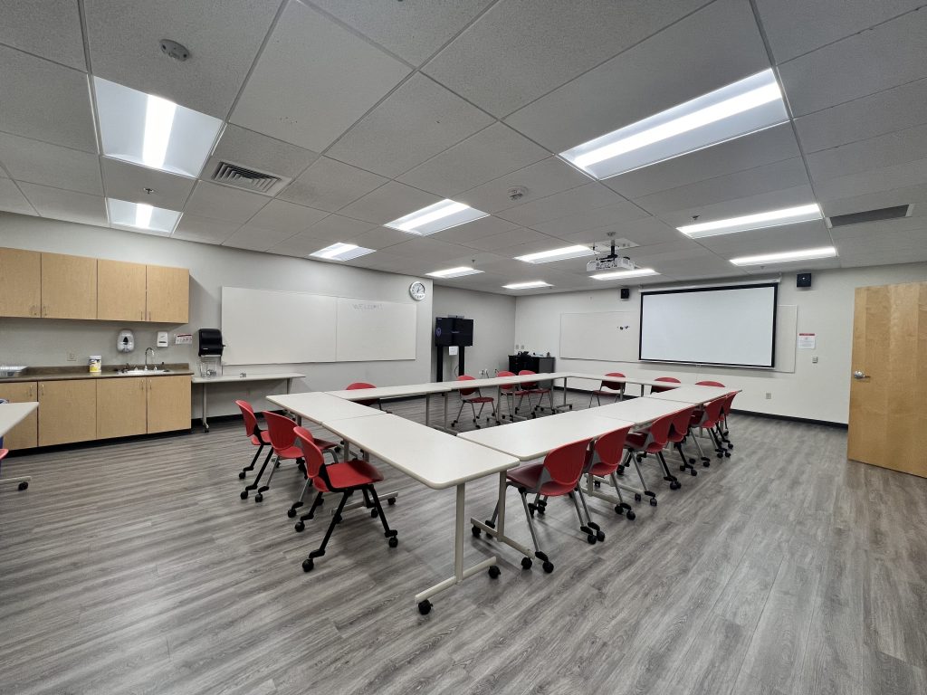 Room 120: Classroom – Community Relations – UW–Madison